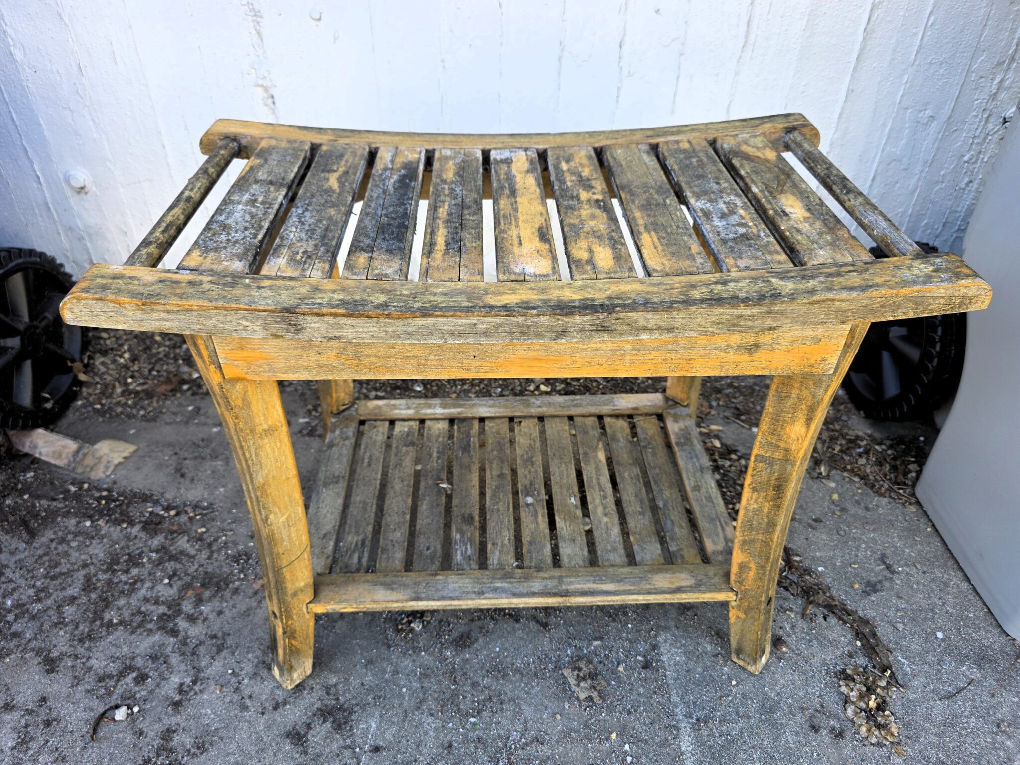 Sagging Side Table – 5 Minutes with Joe